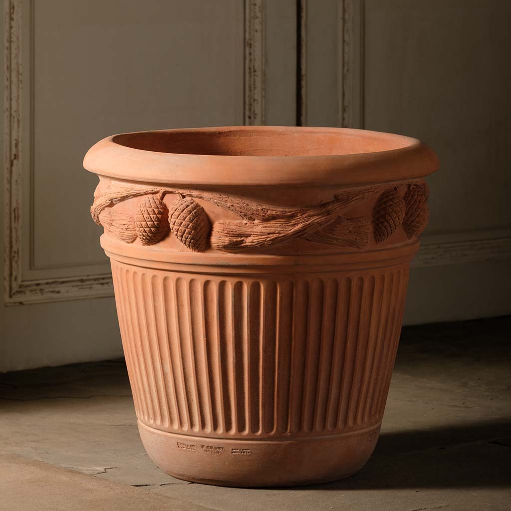 Pinecone Planter by Ryan Gainey – Seibert-Rice