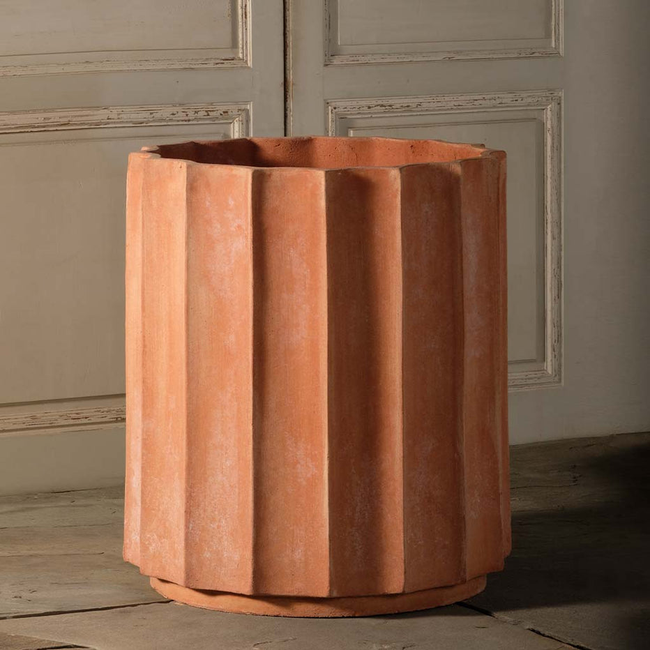 Column Planter by Billy Cotton – Seibert-Rice
